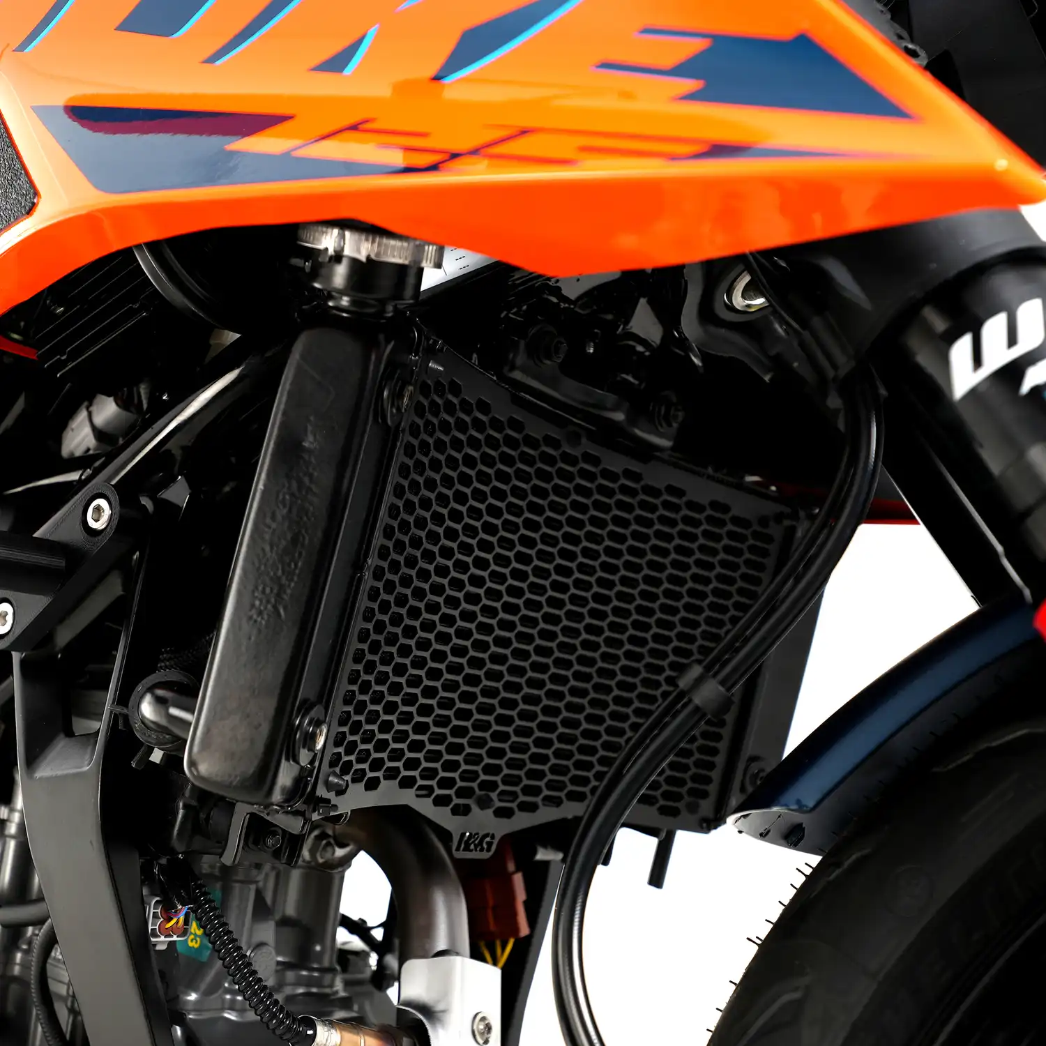 PRO Radiator Guard for KTM RC 390 / 125 / 200 '22-, Duke 125/250/390 ...